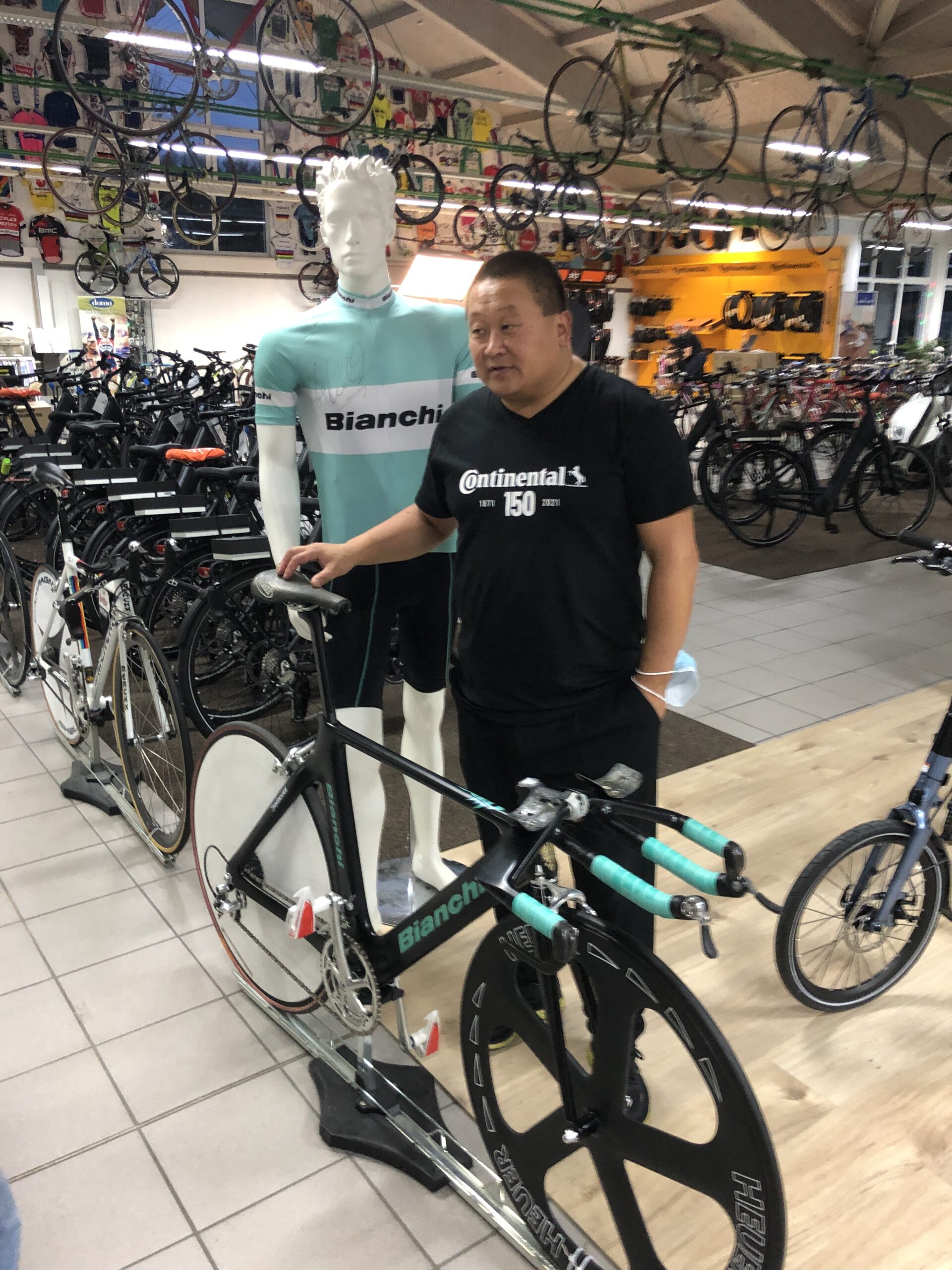 Thai Do – der Fahrradexperte und Sammler - Fahrradmuseum Hüttlingen