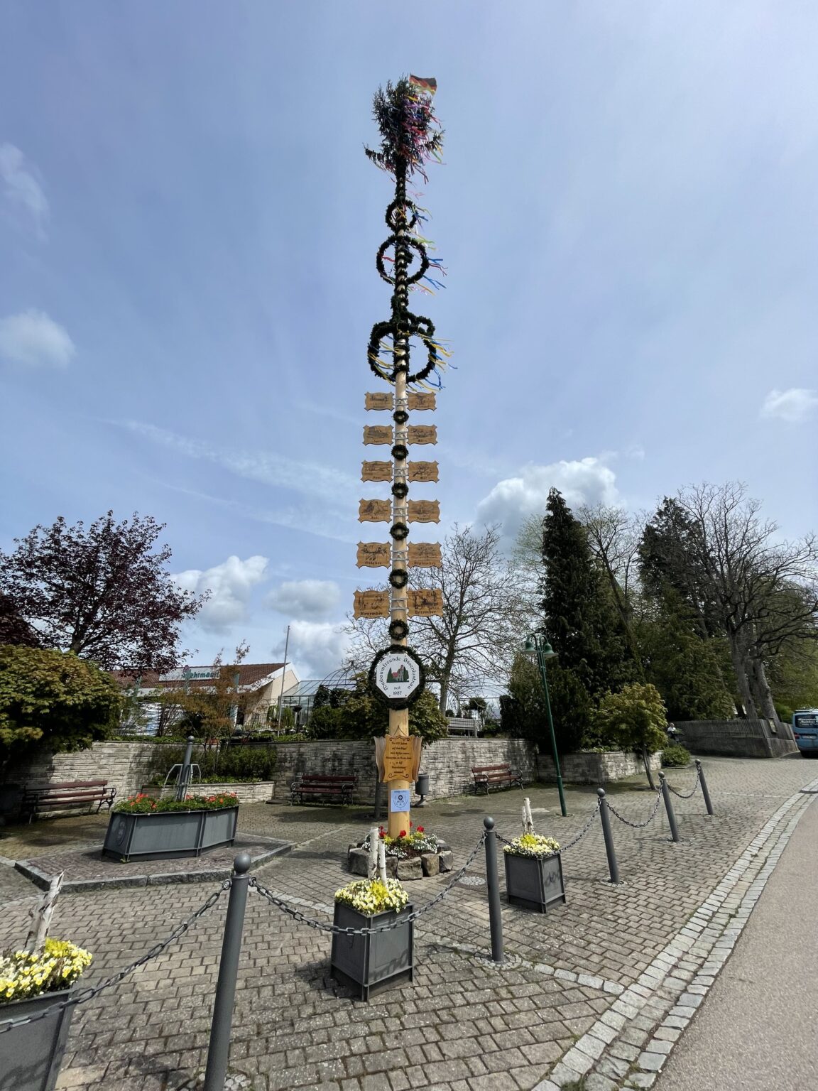 Maibaum Tradition - Maibaum Kultur - Über Brauch und Ursprung - Woher ...